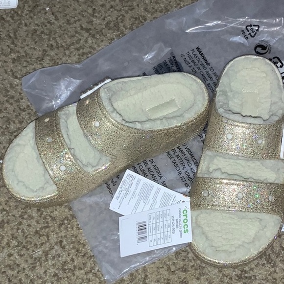 CROCS | Shoes | Nwt Cozy Glitter Sandals W7 Crocs | Poshmark